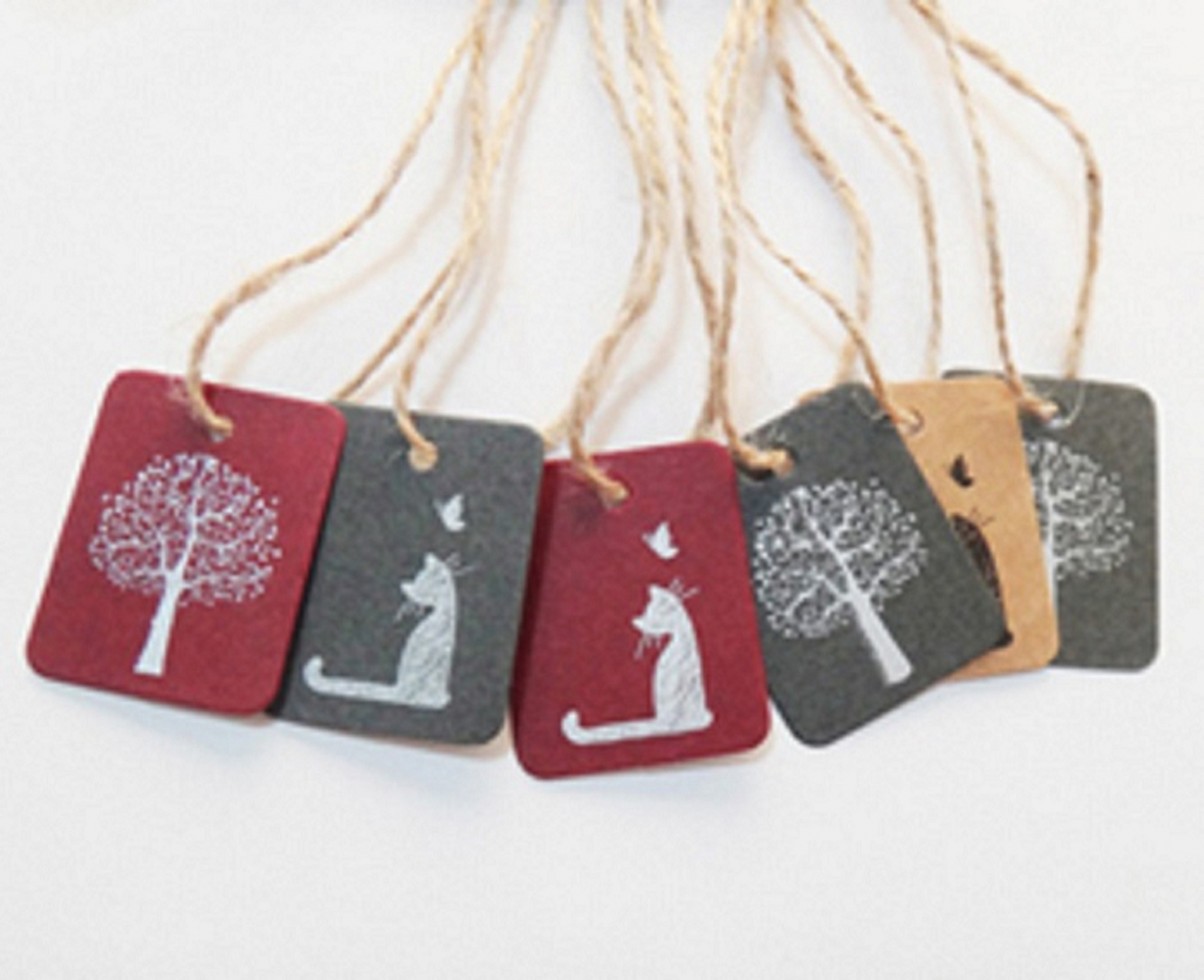 Custom Paper Tag Manufacturer in China - HQES Packaging